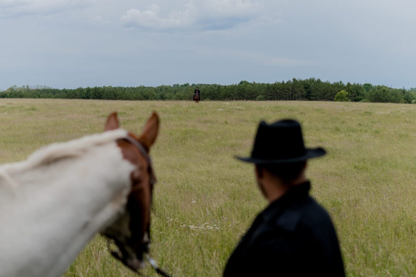 Unit Set (Still) Photographer Toronto |Lauren Newman |Canada